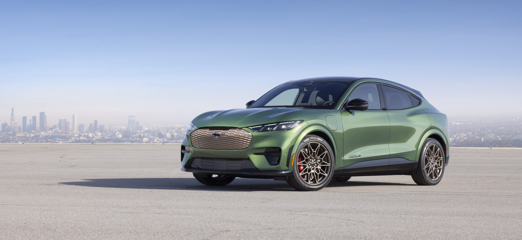 Le futur du SUV électrique : découvrez le Ford mustang Mach-e ...